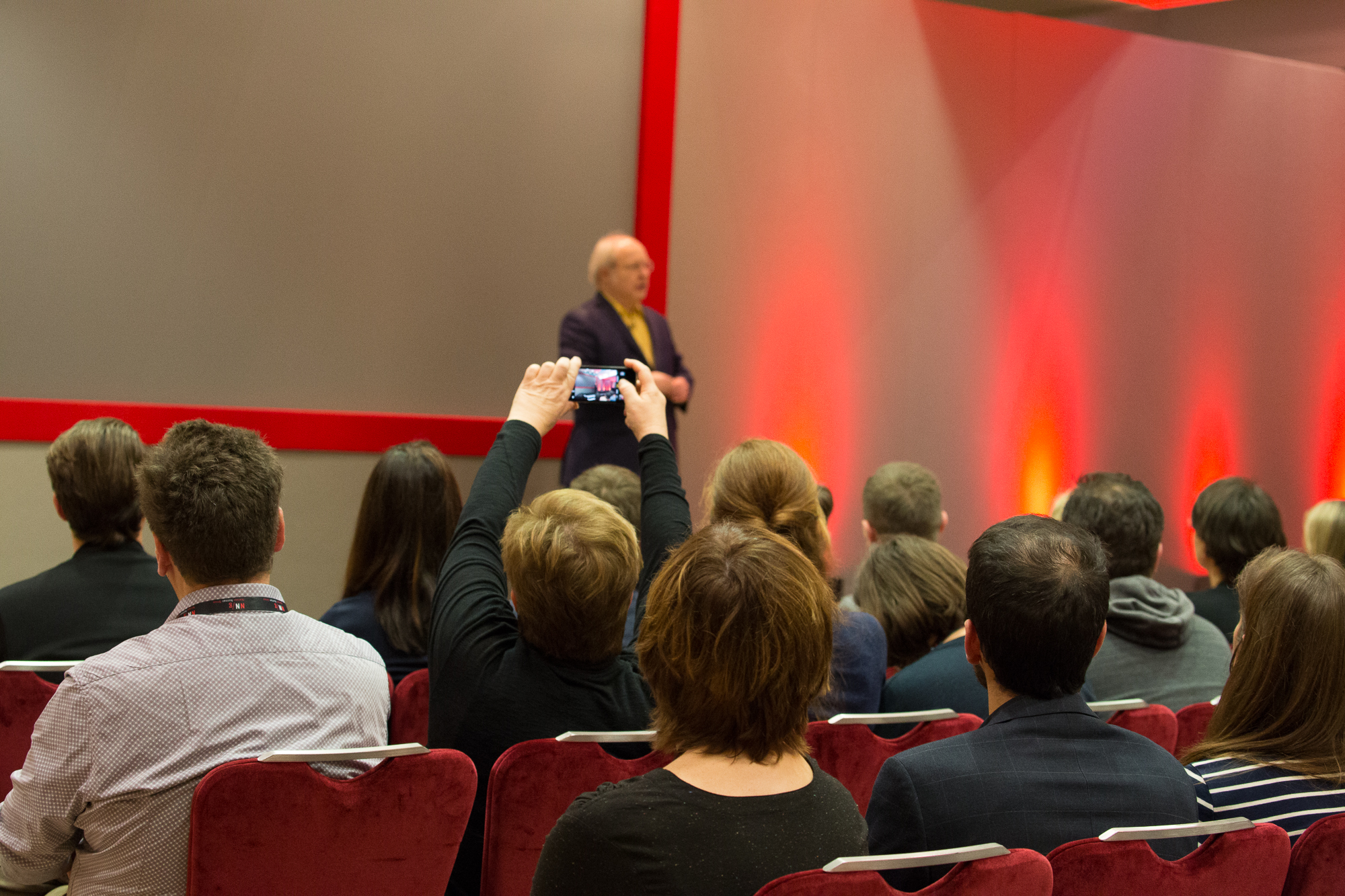 Articles and Videos by Jakob Nielsen | Nielsen Norman Group Articles and Videos by Jakob Nielsen | Nielsen Norman Group